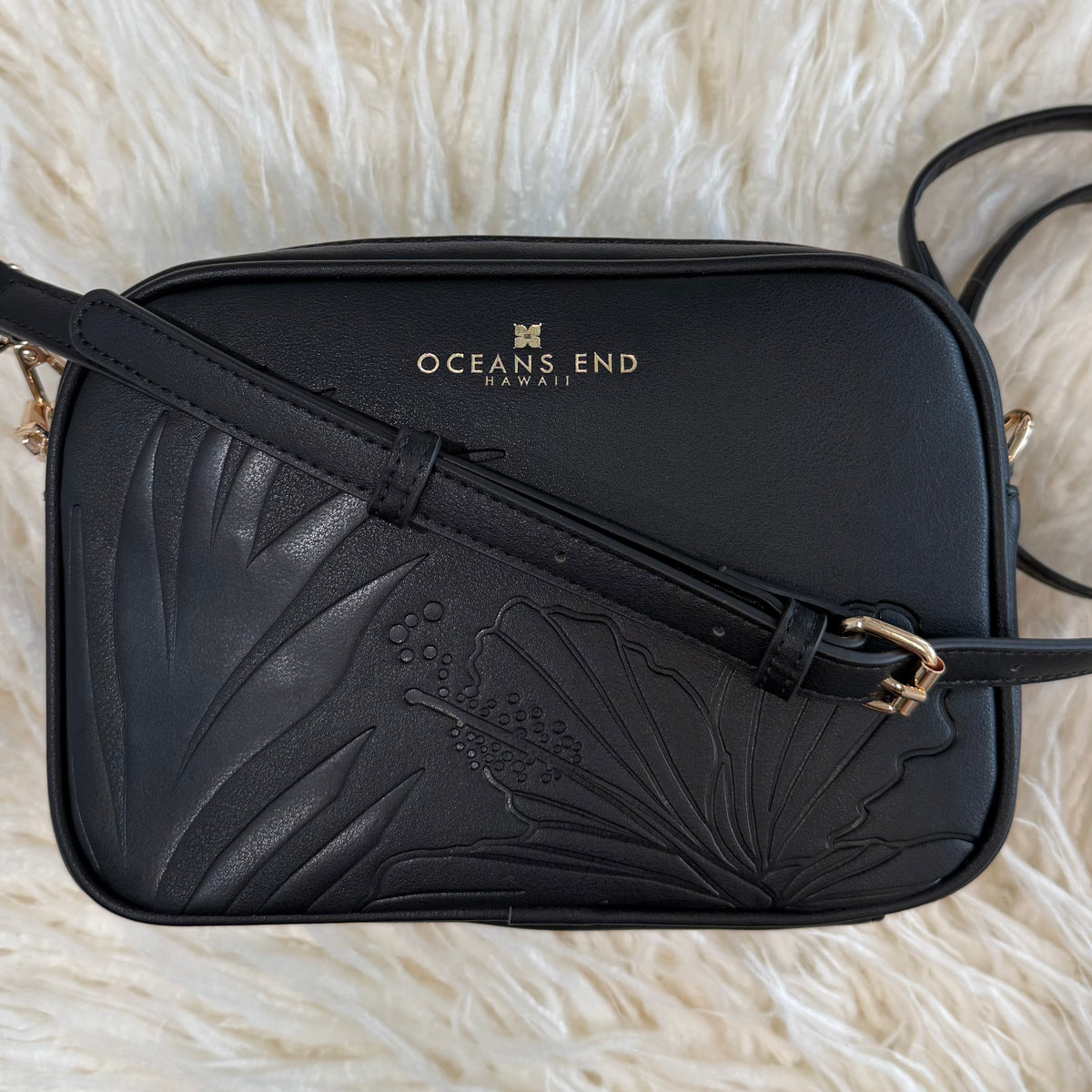 Chanelle Creme Handbag - A versatile vegan crossbody bag – Oceans End LLC